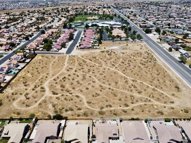 Amethyst Rd, Victorville, CA 92392