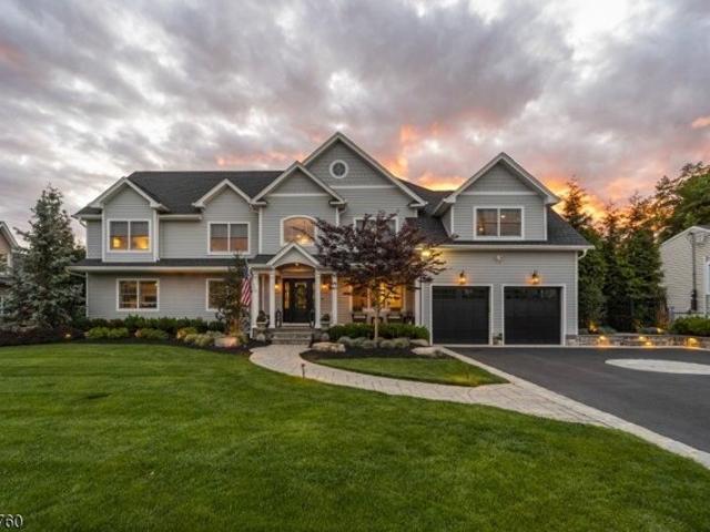 Amelia Dr, Old Tappan, Home For Sale