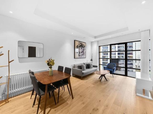 Amelia House, London City Island, E14