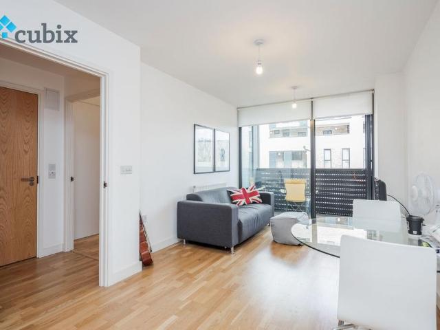 Amelia Street, London SE17 1 bed apartment to rent £2,297 pcm £530 pw