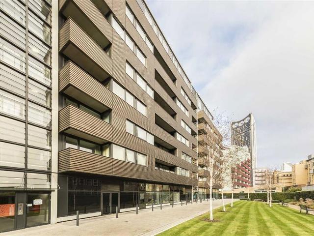 Amelia Street, London SE17 1 bed flat to rent £2,200 pcm £508 pw