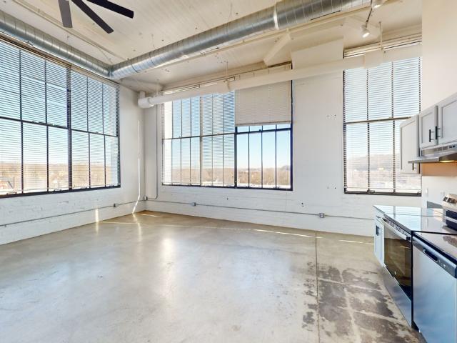 American Can Lofts 2 Bedroom Apartment for Rent at 4101 Spring Grove Ave Unit B, Cincinnati, OH 45223 Northside