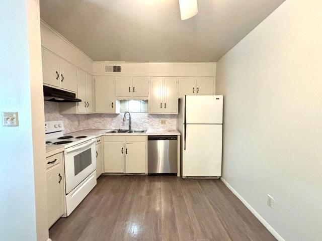 Americana Apartments 1 Bedroom Apartment for Rent at 400 W Lansing St, Broken Arrow, OK 74012