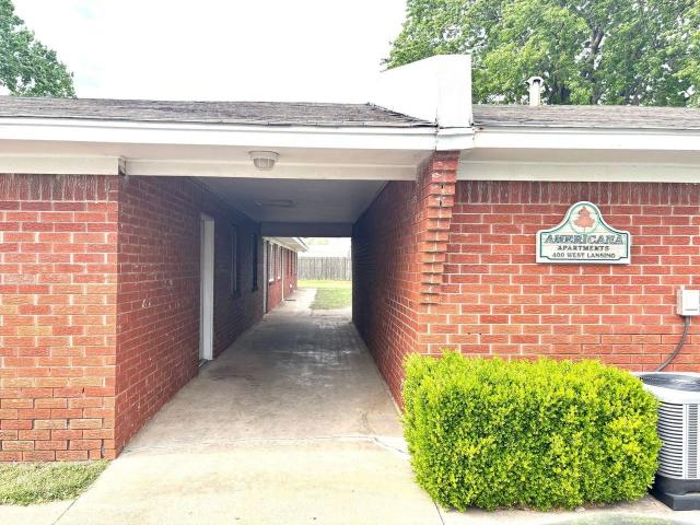 Americana Apartments 2 Bedroom Apartment for Rent at 400 W Lansing St, Broken Arrow, OK 74012