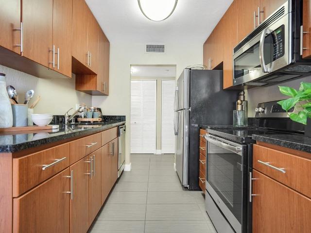 Americana Apartments 3 Bedroom Apartment for Rent at 707 Continental Cir, Mountain View, CA 94040 Cuernavaca