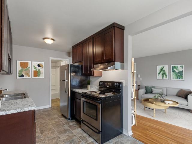 Ames Lake Neighborhood 1 Bedroom Apartment for Rent at 1144 Barclay St, St. Paul, MN 55106 Roosevelt Phalen Center