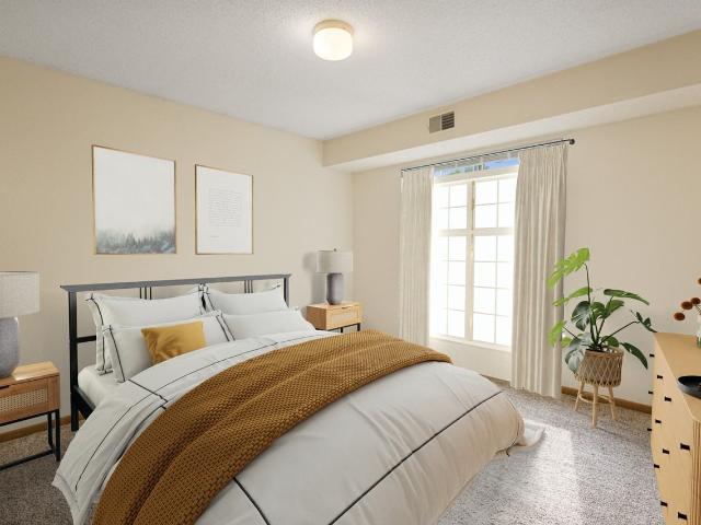 Ames Lake Neighborhood 1 Bedroom Apartment for Rent at 1144 Barclay St, St. Paul, MN 55106 Roosevelt Phalen Center