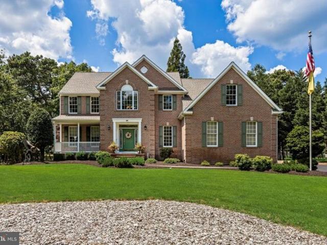 Amesbury Parke, Medford, Home For Sale