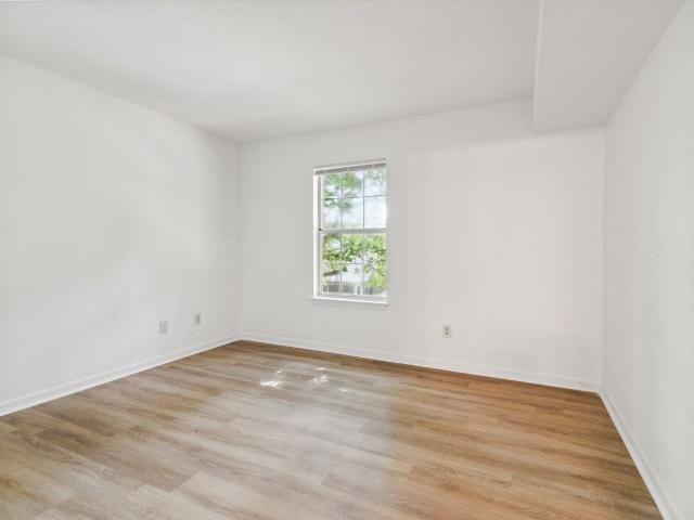 Amhurst III Apartments 3 Bedroom Apartment for Rent at 524 Aylesbury Drive, Virginia Beach, VA 23462 Northwest Virginia Beach