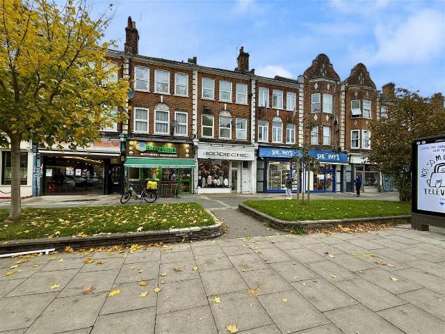 Amhurst Park, Hackney, London N16, 1 bed flat to rent, £2,200 pcm | PrimeLocation
