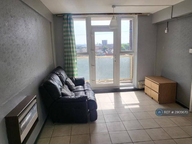 Amhurst Park, London, N16 2 bed flat to rent £1,800 pcm £415 pw