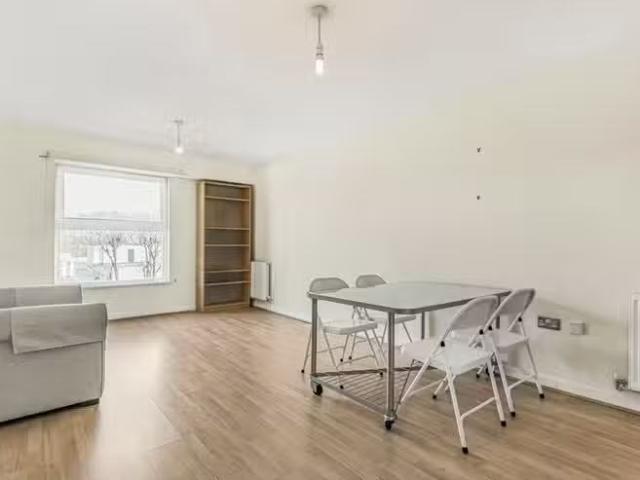 Amhurst Road, London, E8 2BS