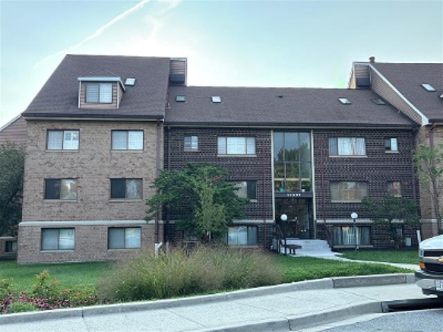 Amherst Ave Apt 204