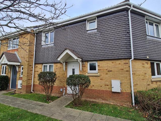 Amherst Place, Ryde PO33, 2 bed flat to rent, £1,000 pcm | PrimeLocation