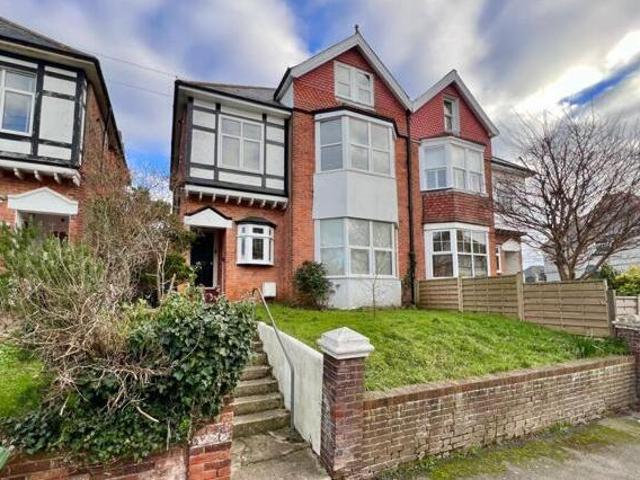 Amherst Road, Bexhill on sea, 3 Bedroom Maisonette
