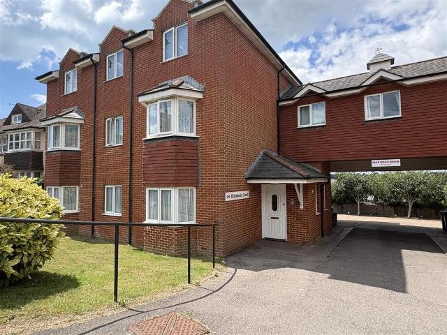 Amherst Road, Bexhill On Sea 2 bed ground floor flat to rent £1,050 pcm £242 pw