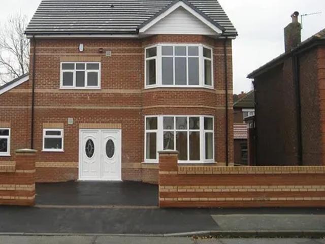 Amherst Road, Manchester, M14 6UR, United Kingdom | 10 bed house for rent #16539668 | Rentberry