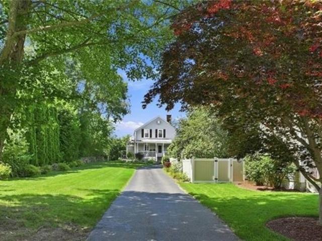 Amherst St, Cumberland, Home For Sale