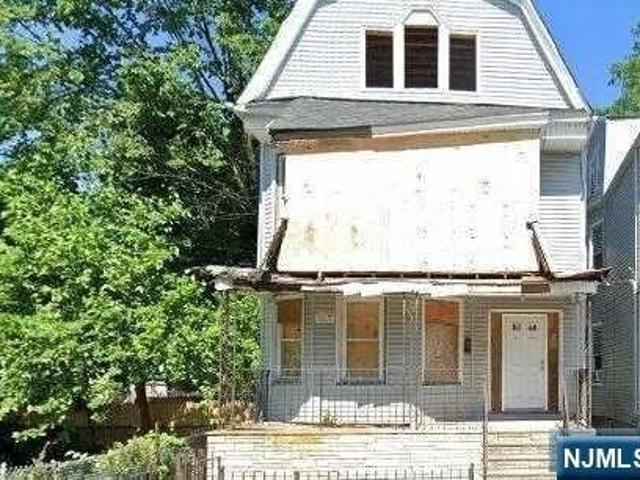 Amherst St, East Orange, Home For Sale