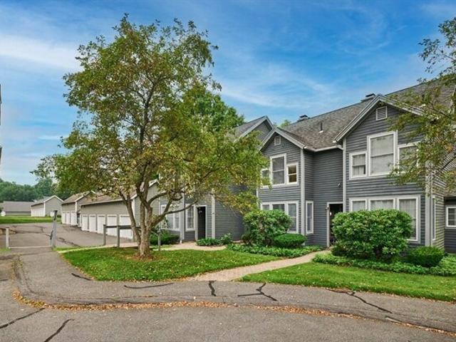 Amity Pl Unit,amherst, Condo For Sale