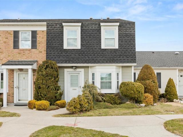 Amityville NY 11701 105072204