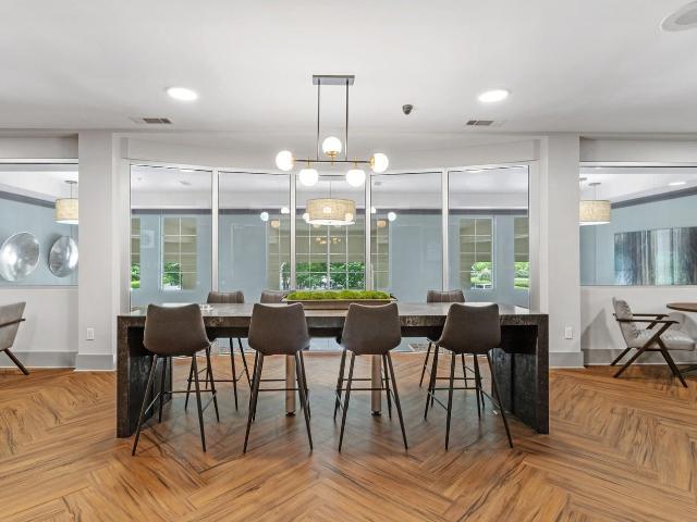 AMLI North Point 1 Bedroom Apartment for Rent at 9000 Beaver Creek Rd, Alpharetta, GA 30022