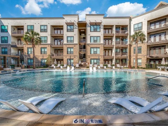 AMLI at the Ballpark 1 Bedroom Apartment for Rent at 7755 John Q Hammons Dr, Frisco, TX 75034