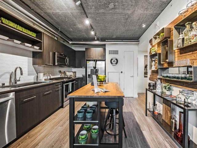 AMLI Arc 2 Bedroom Apartment for Rent at 1800 Boren Ave, Seattle, WA 98101 Belltown
