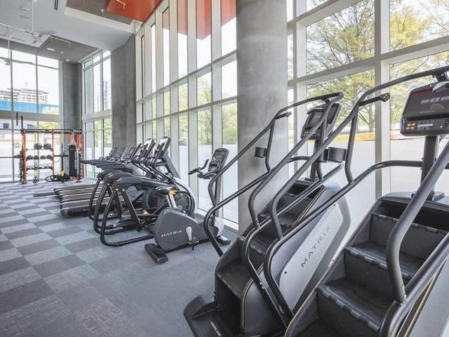 AMLI Arts Center 1 Bedroom Apartment for Rent at 1240 W Peachtree St Nw, Atlanta, GA 30309 Midtown