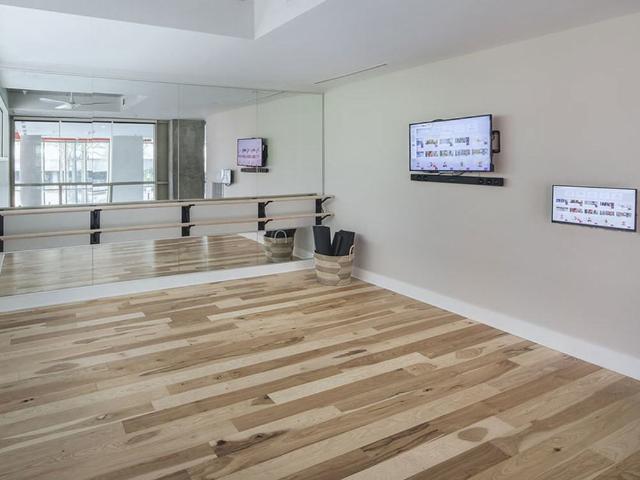 AMLI Arts Center 2 Bedroom Apartment for Rent at 1240 W Peachtree St Nw, Atlanta, GA 30309 Midtown