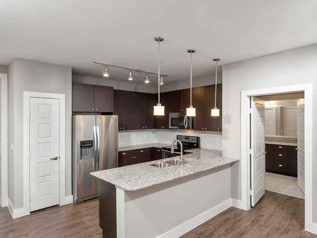 AMLI Frisco Crossing 2 Bedroom Apartment for Rent at 7255 Texas Rangers Dr, Frisco, TX 75034