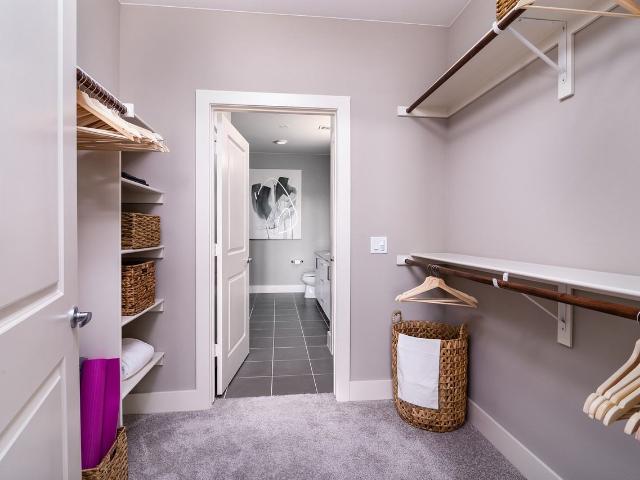 AMLI Littleton Village 2 Bedroom Apartment for Rent at 399 E Dry Creek Rd, Littleton, CO 80122