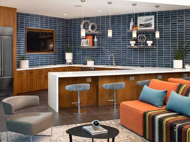 AMLI Uptown Orange 3 Bedroom Apartment for Rent at 385 S Manchester Ave, Orange, CA 92868