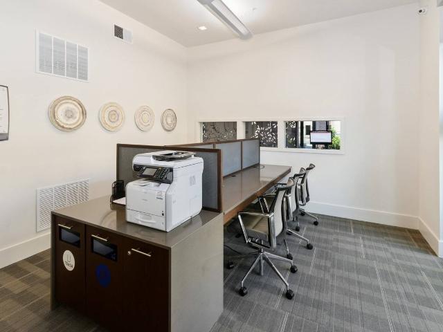 AMLI West Plano 1 Bedroom Apartment for Rent at 5961 W Parker Rd, Plano, TX 75093
