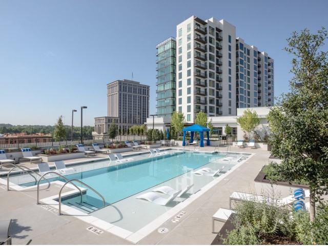 AMLI 3464 3 Bedroom Apartment for Rent at 3464 Roxboro Rd Ne, Atlanta, GA 30326 Buckhead Heights