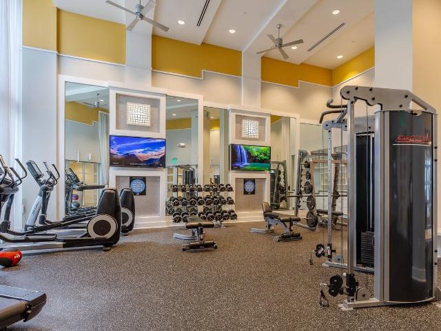 AMLI 8800 1 Bedroom Apartment for Rent at 8800 Nw 36th St, Doral, FL 33178