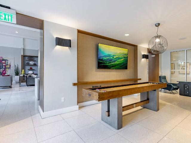 AMLI 8800 2 Bedroom Apartment for Rent at 8800 Nw 36th St, Doral, FL 33178