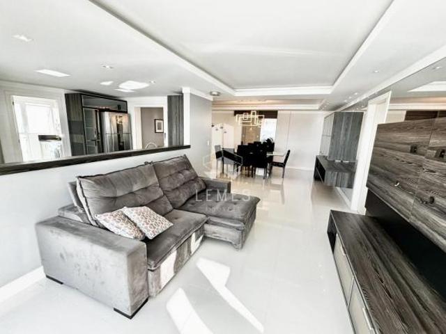 &amp amp #127969  Apartamento espaçoso e cheio de estilo! &amp amp #128207  Áre