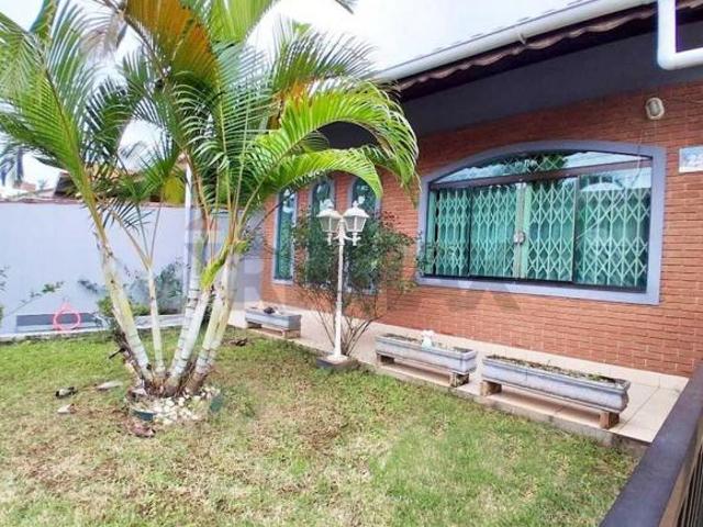 Ampla Casa no Balneário Oásis a 250 Metros da Praia com 2 Vagas