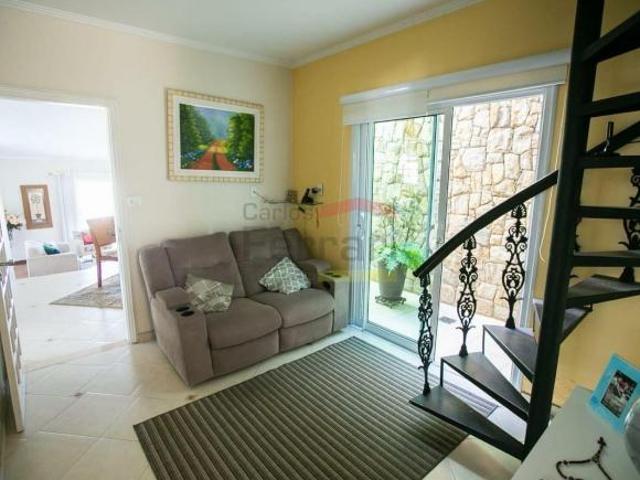Ampla casa à venda no Piqueri com espaço gourmet, quintal arborizado e excelente localização!