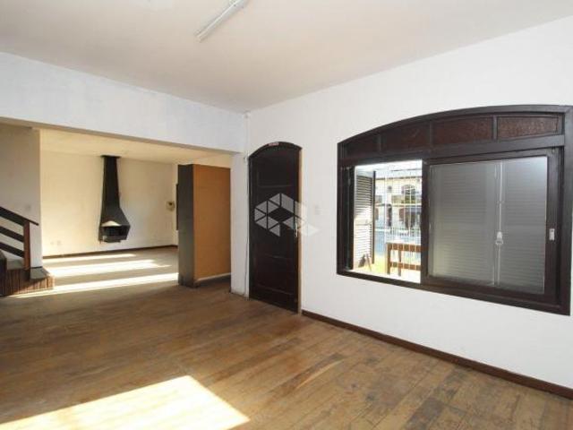 Ampla casa residencial à venda no bairro Cristal