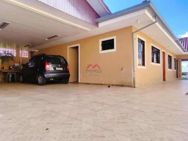 AMPLA CASA TÉRREA A VENDA NO VILA BANCÁRIA EM CAMPO LARGO!