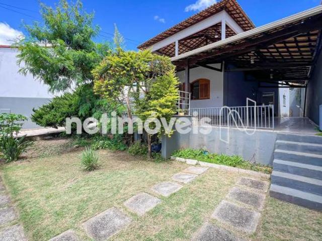 Ampla Casa 04 Quartos no Céu Azul – 600m²  a 2 Minutos da Pampulha