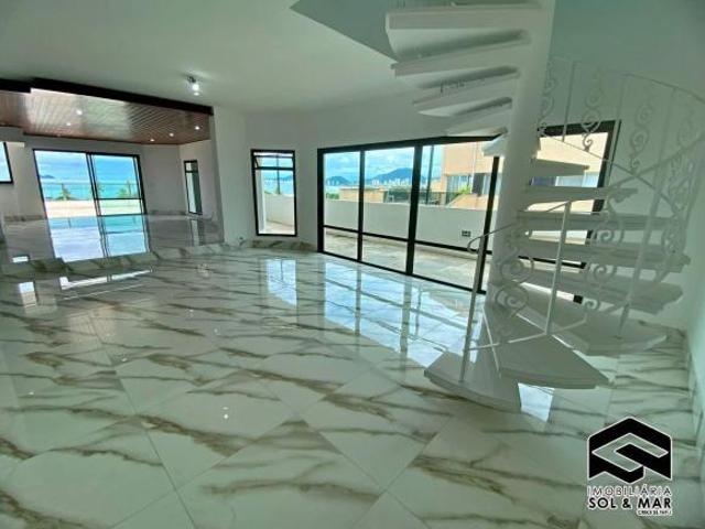 AMPLA COBERTURA COM TERRAÇO GOURMET E VISTA TOTAL AO MAR!