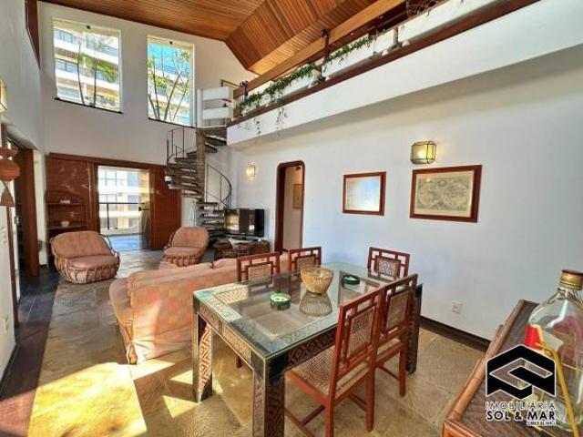 AMPLA COBERTURA DUPLEX, COM TERRAÇO GOURMET E VISTA AO MAR!
