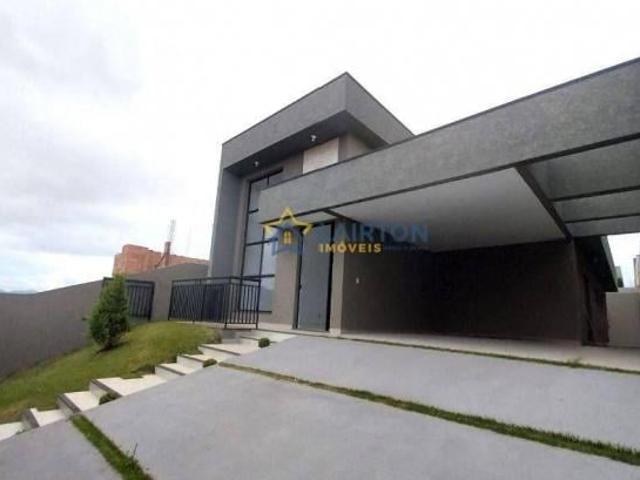 Ampla, elegante e com muito estilo – Casa à venda por R$ 1.200.000,00!