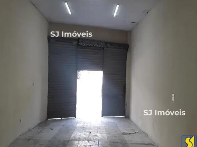 Ampla loja na Av. Treze de Maio