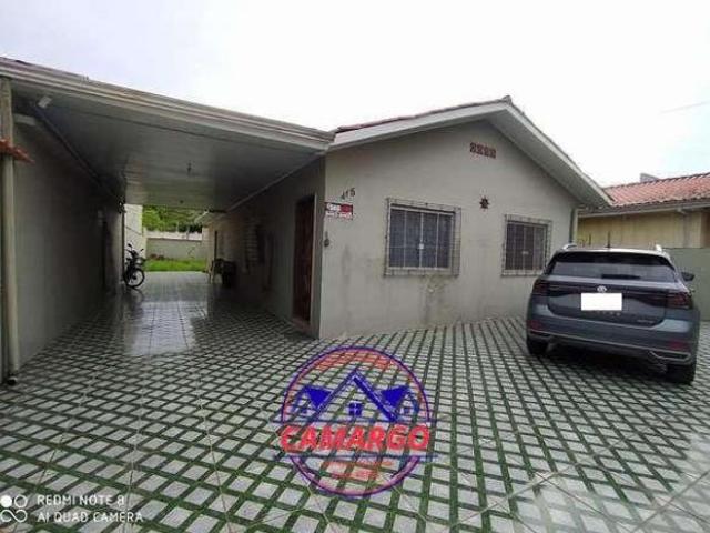 Ampla Residência à 350 mts da Praia