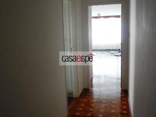 Ampla Sala, ampla cozinha, área serviço