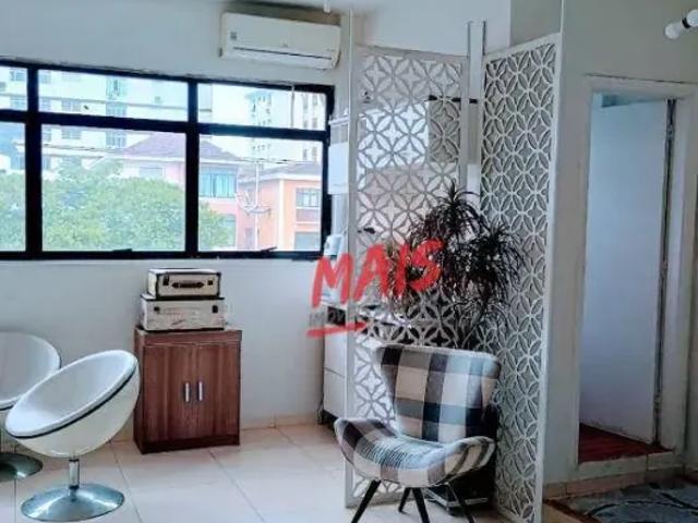 Ampla sala comercial reformada!